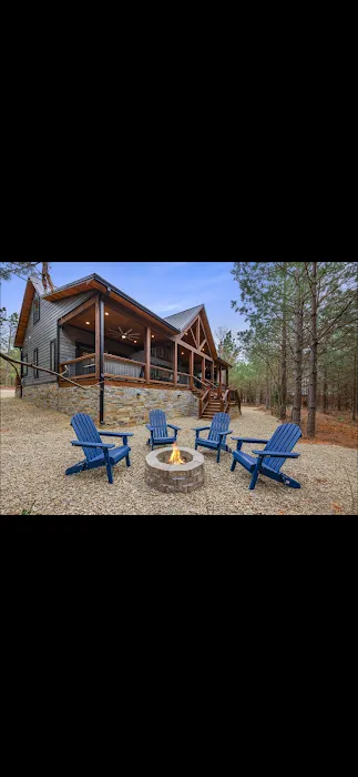 Discover Your Local Cabin Retreat at Lone Pine Lodge Near You